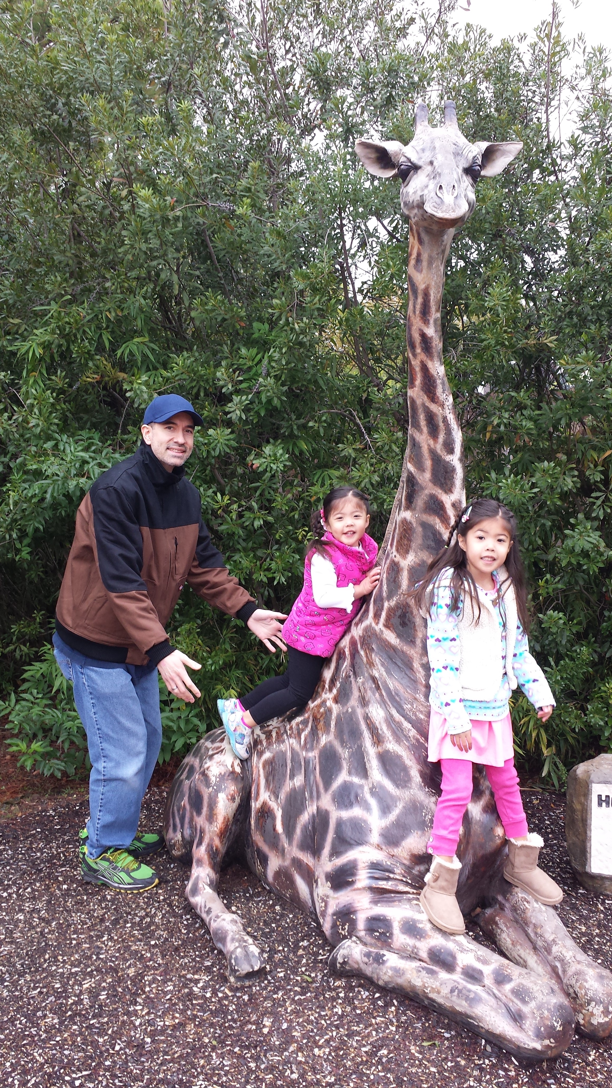 April’s Featured Members: The Kong-Saibi Family - The Houston Zoo